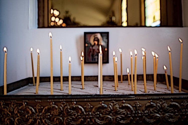 Προσευχή για κεκοιμημένους - Τι έλεγε ο Άγιος Παΐσιος | xristianos.gr